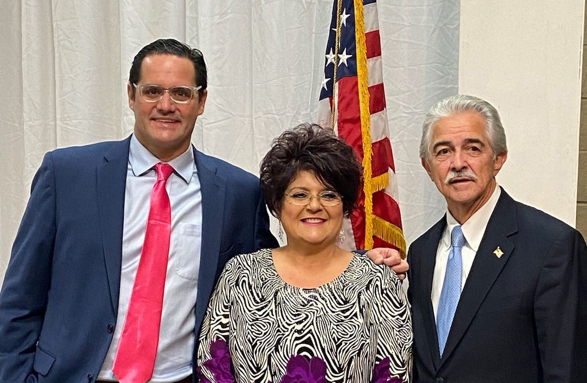 Blakely sworn in for 2nd term as mayor of Delcambre | The Daily Iberian