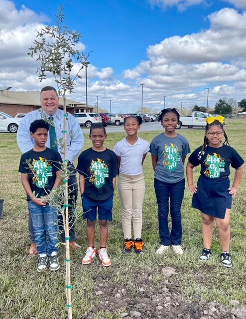 Azalea Garden Club celebrates Arbor Day with Park Elementary | The ...