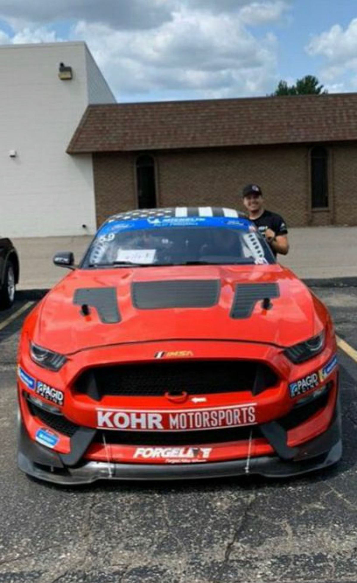 DeRouen working dream job with KohR Motorsports | The Daily Iberian