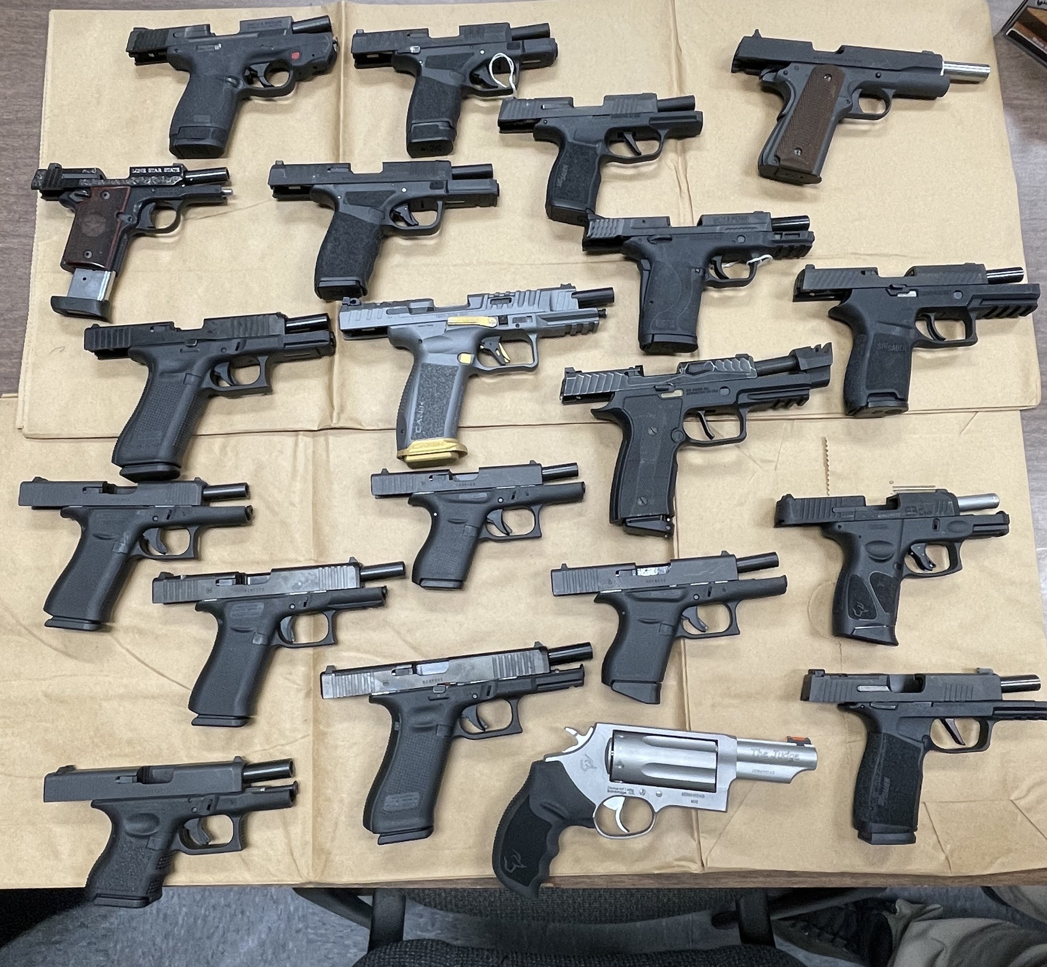 New Iberia police made quick arrest, recover stolen guns | The Daily ...