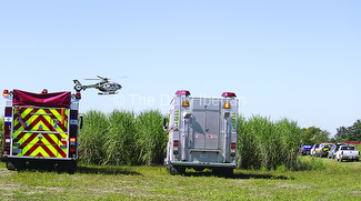 Teamwork saves life of man trapped under tractor | The Daily Iberian