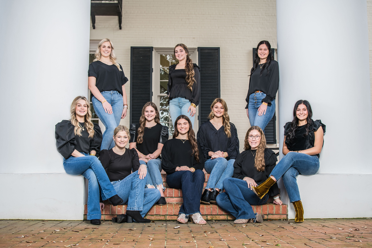 Delcambre High School announces homecoming court for Oct. 22 game | The ...