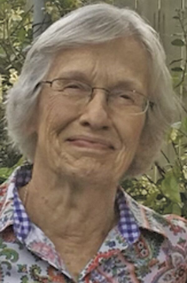 Helen Maxine Pondrom | The Daily Iberian