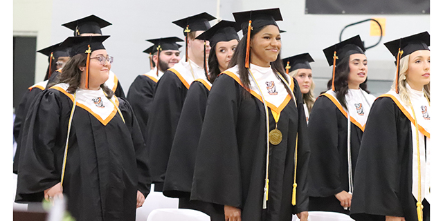 PHOTOS: Delcambre High School Graduation Ceremony | The Daily Iberian