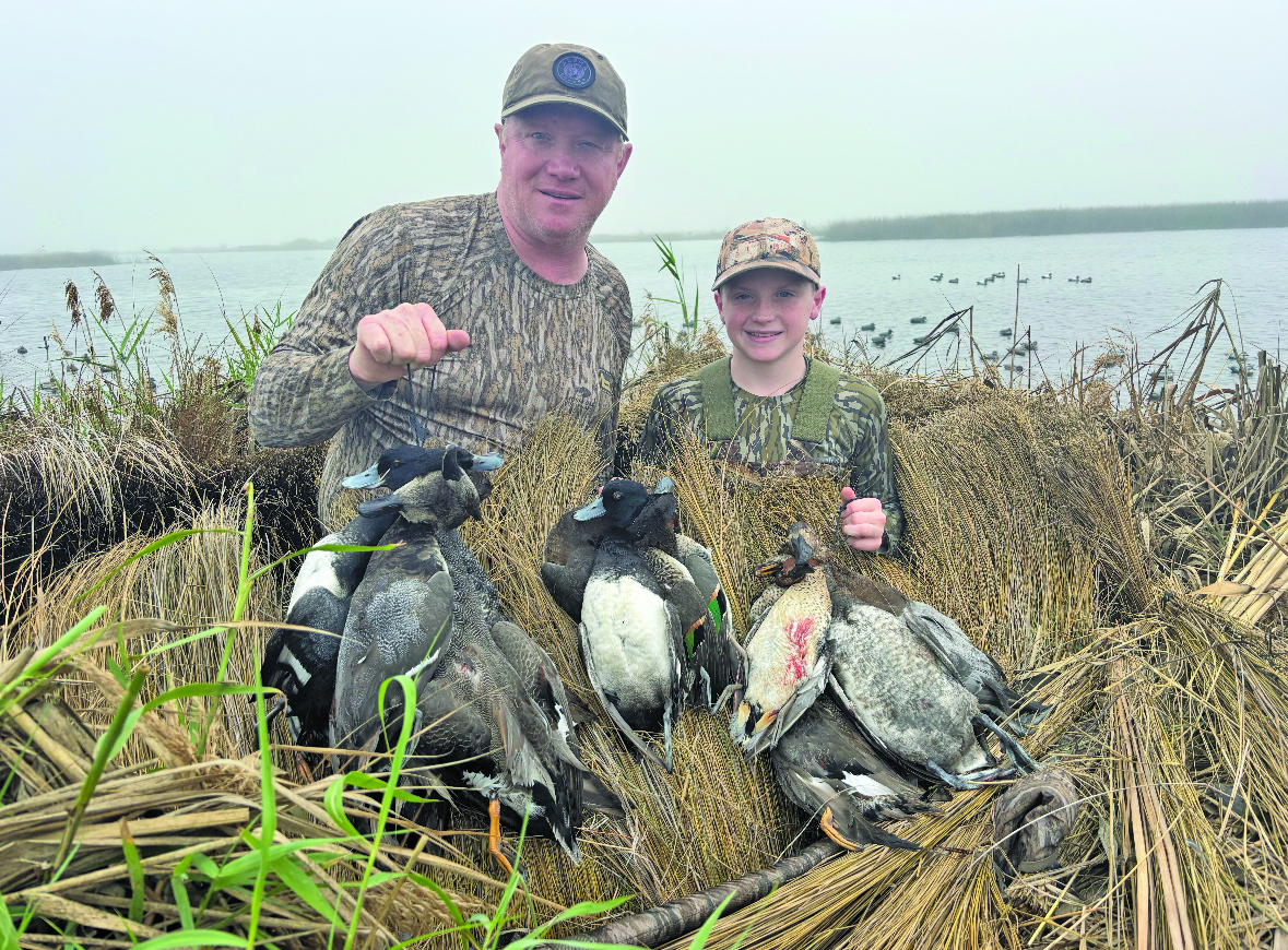 Warm spell triggers hot hunting for ducks in western Louisiana | The ...