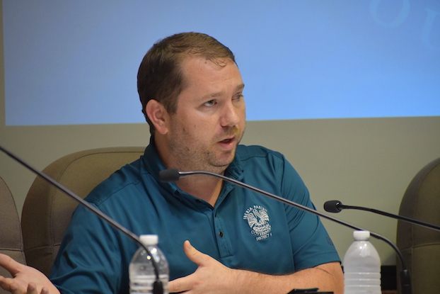 Parish council considers cameras near Daspit Elementary | The Daily Iberian